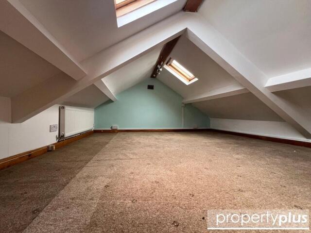 2 Bedroom House Wye Rhondda Cynon Taff 98687923