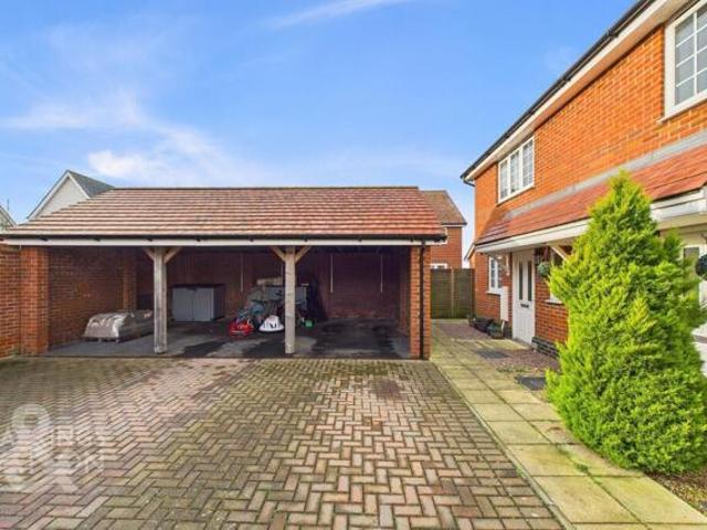 2 Bedroom House Wymondham Norfolk 99054880