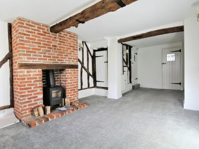 2 bedroom House To Let