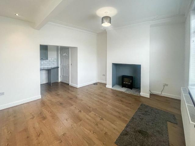 2 bedroom House To Let
