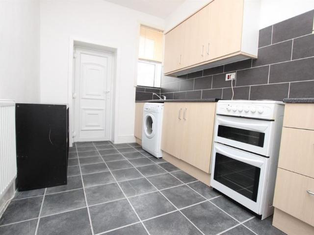2 bedroom House To Let