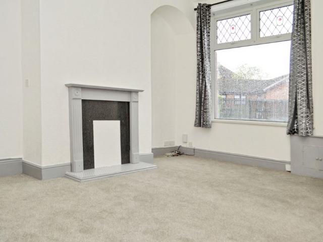 2 bedroom House To Let