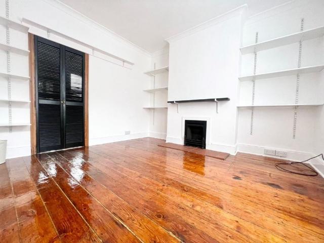 2 bedroom House To Let