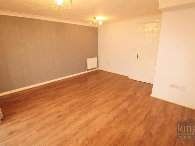 2 Bedroom House To Let