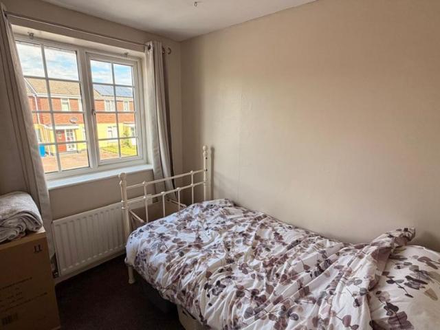2 bedroom House To Let