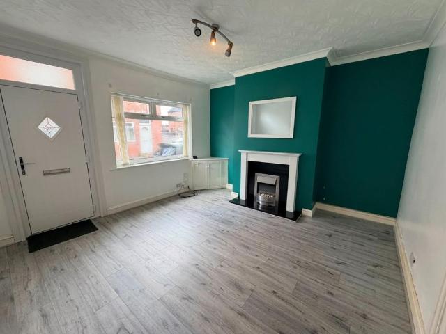 2 bedroom House To Let