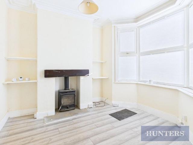 2 bedroom House To Let