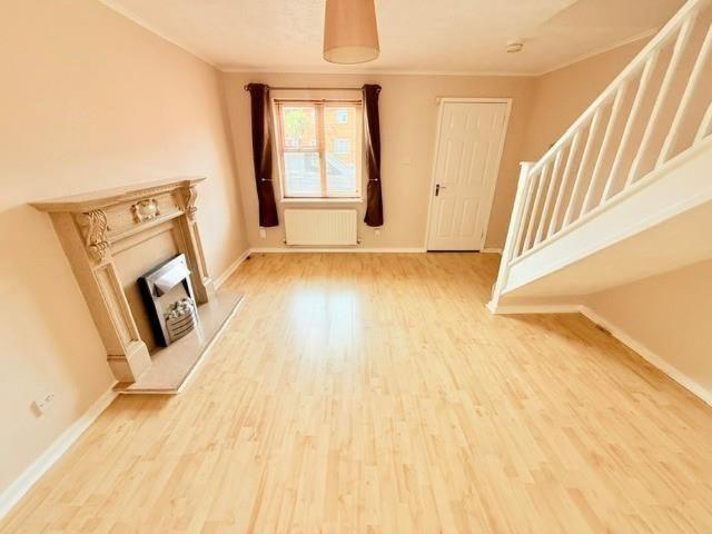 2 bedroom House To Let