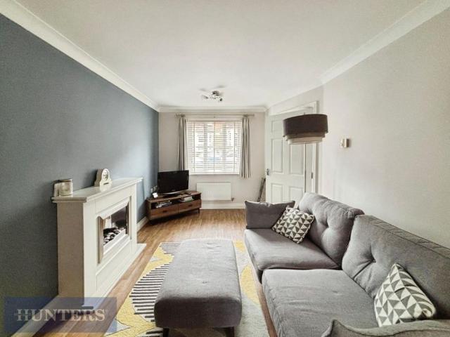 2 bedroom House To Let
