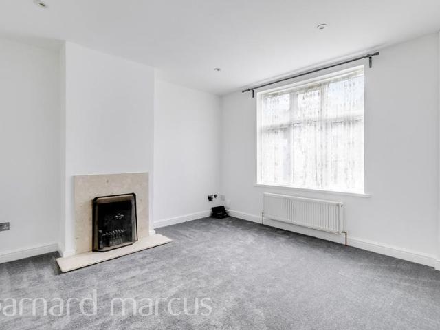 2 bedroom house to rent