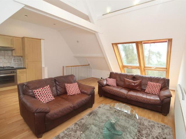 2 bedroom house to rent