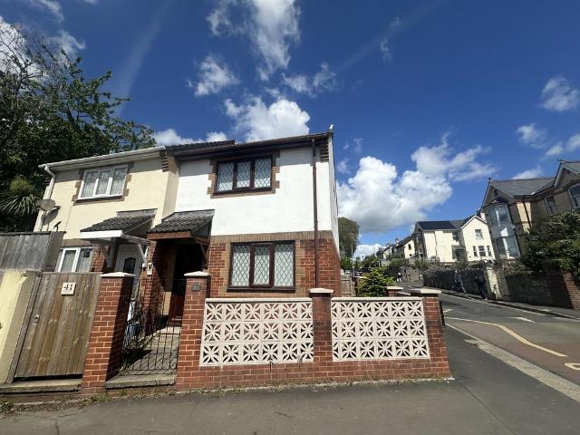 2 bedroom house to rent