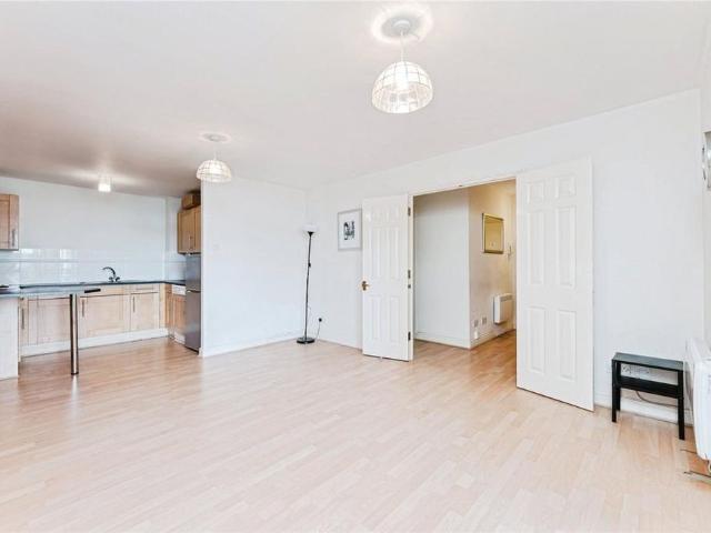 2 bedroom house to rent