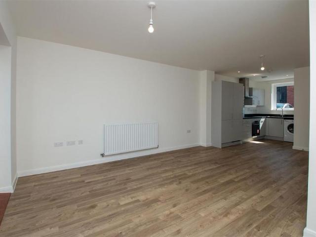 2 bedroom house to rent