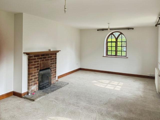 2 bedroom House To Rent