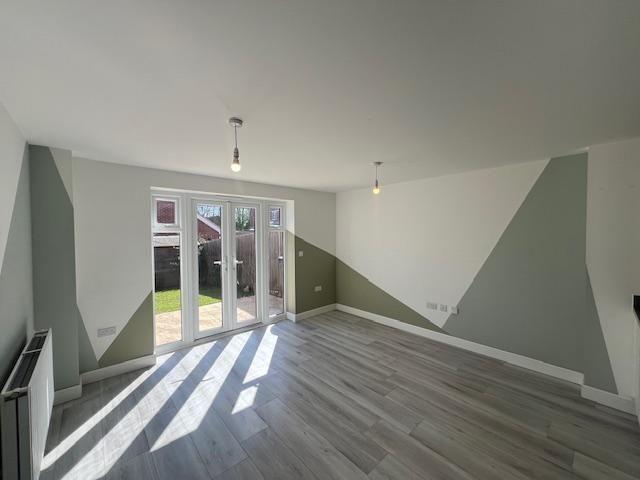 2 bedroom house to rent