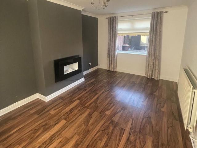 2 bedroom house to rent