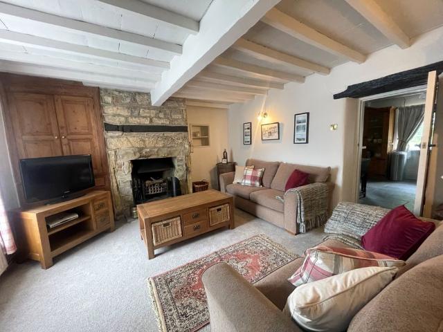 2 bedroom house to rent