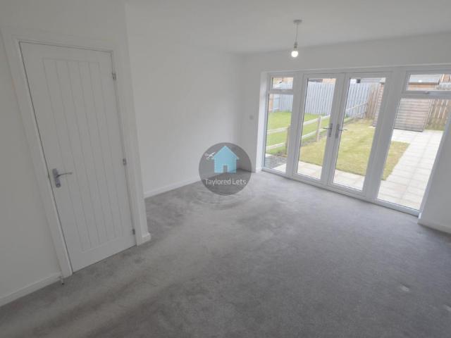 2 bedroom house to rent