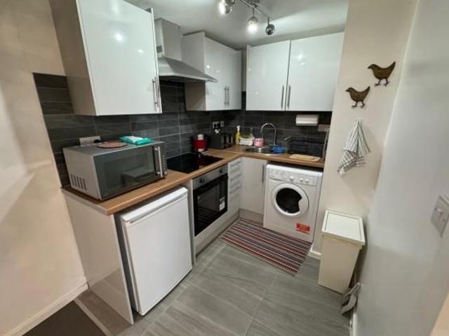 2 bedroom house to rent