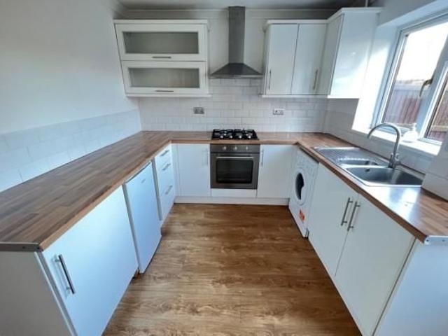 2 bedroom house to rent