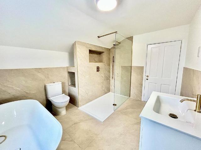 2 bedroom house to rent