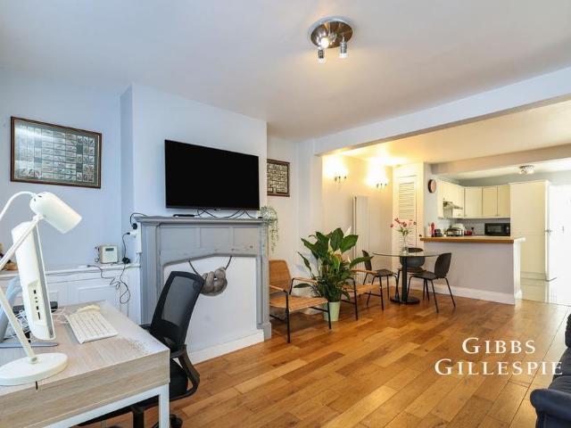 2 bedroom house to rent