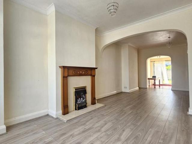 2 bedroom house to rent