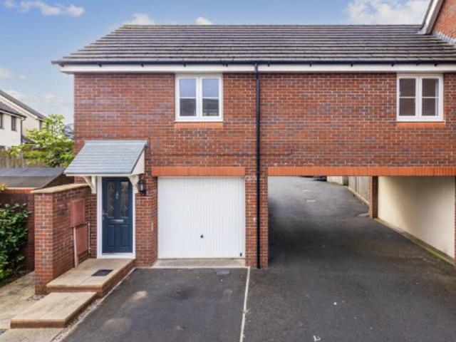 2 bedroom house to rent