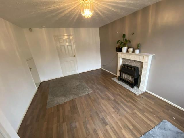 2 bedroom house to rent