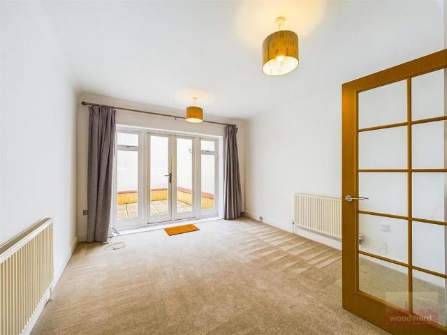 2 bedroom house to rent