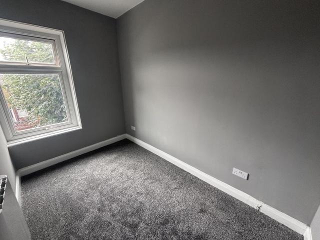 2 bedroom house to rent