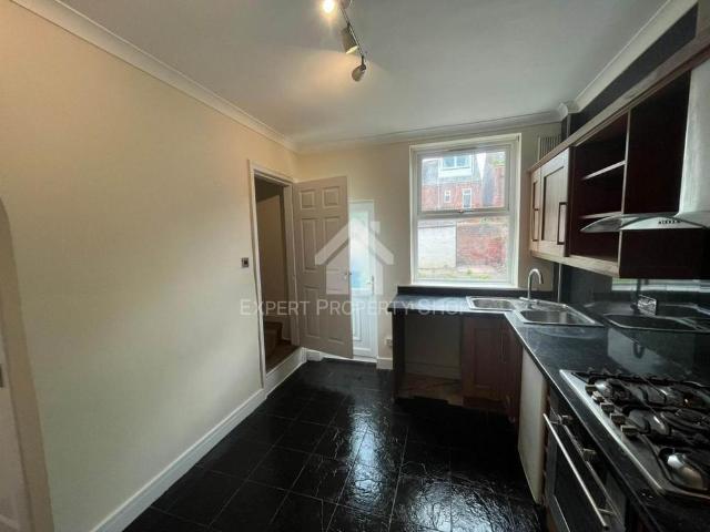 2 bedroom house to rent