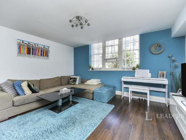 2 bedroom house to rent