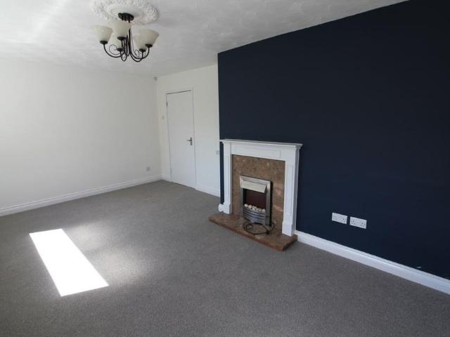 2 bedroom house to rent