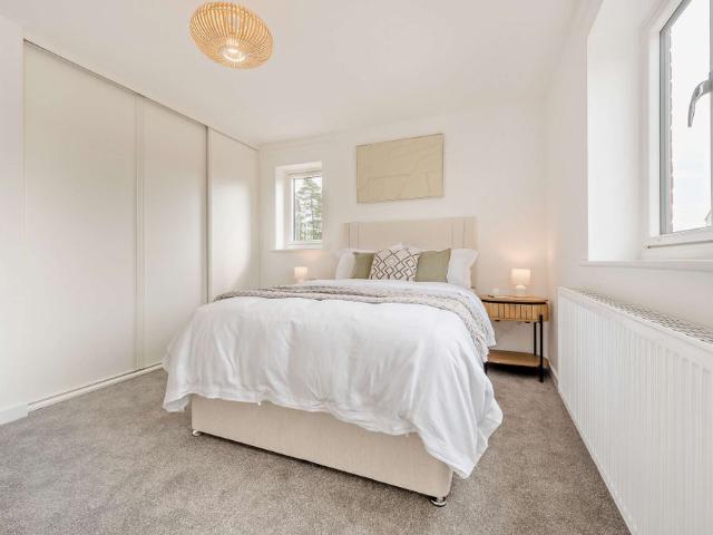 2 bedroom house to rent