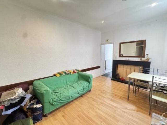 2 bedroom house to rent