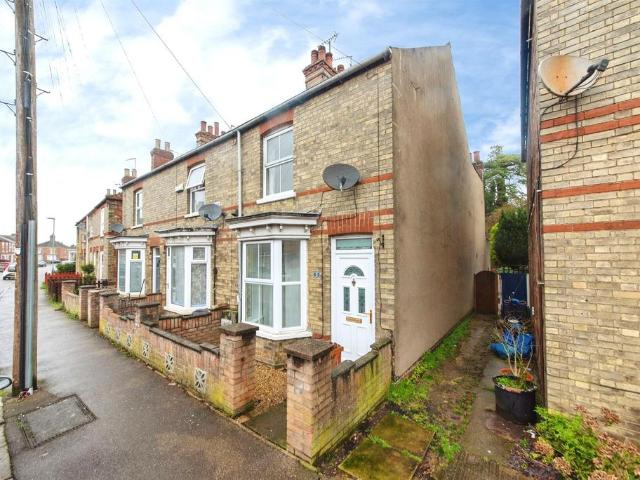 2 bedroom house to rent