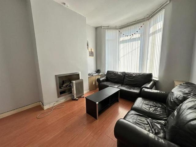 2 bedroom house to rent