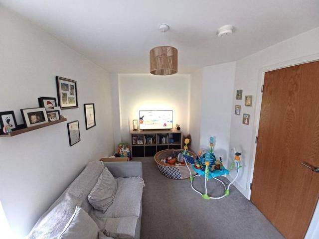 2 bedroom house to rent