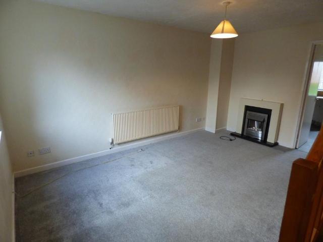 2 bedroom house to rent