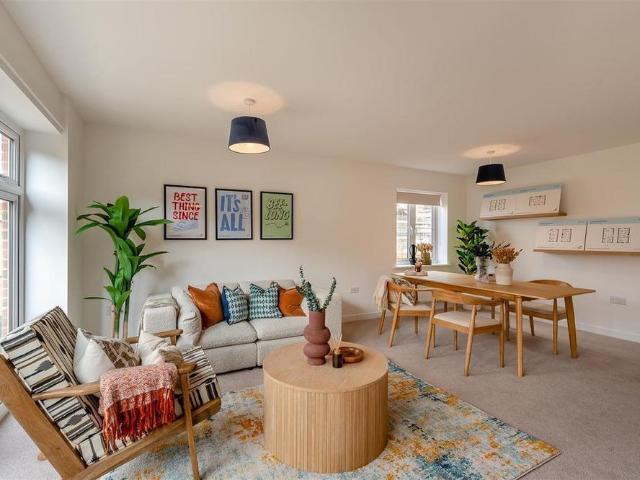 2 bedroom house to rent