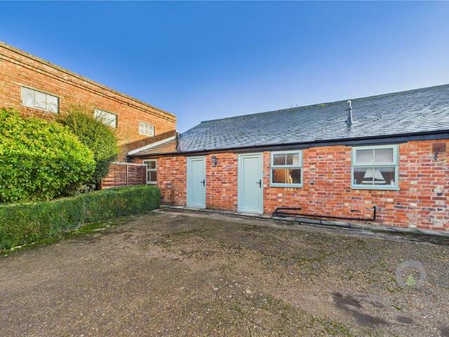 2 bedroom house to rent