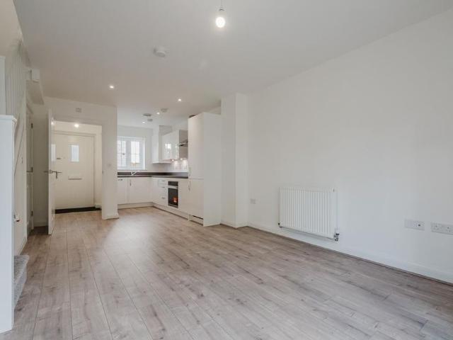 2 bedroom house to rent