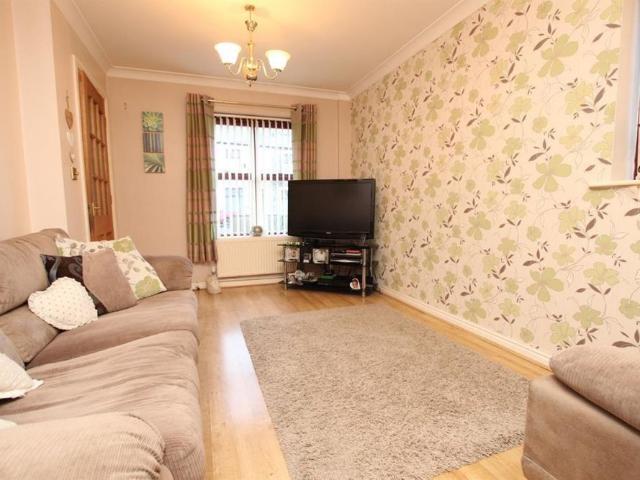 2 bedroom House To Rent