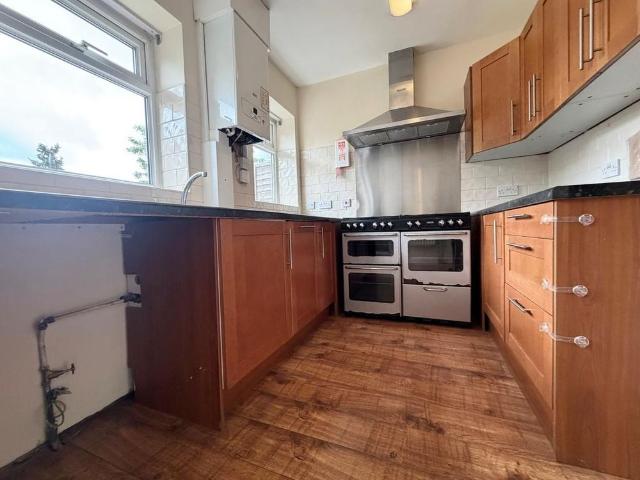 2 bedroom house to rent