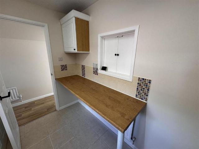 2 bedroom house to rent