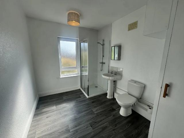 2 bedroom house to rent
