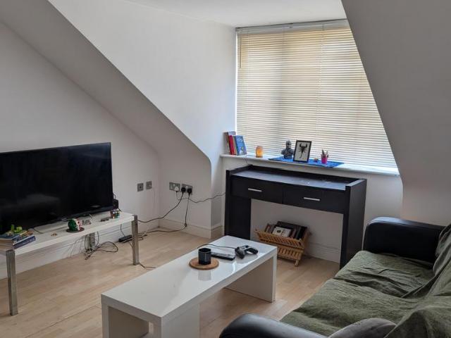 2 bedroom house to rent