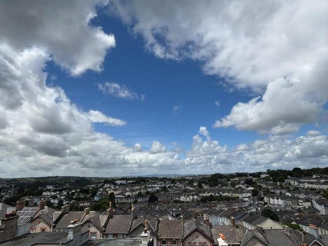 2 bedroom house to rent